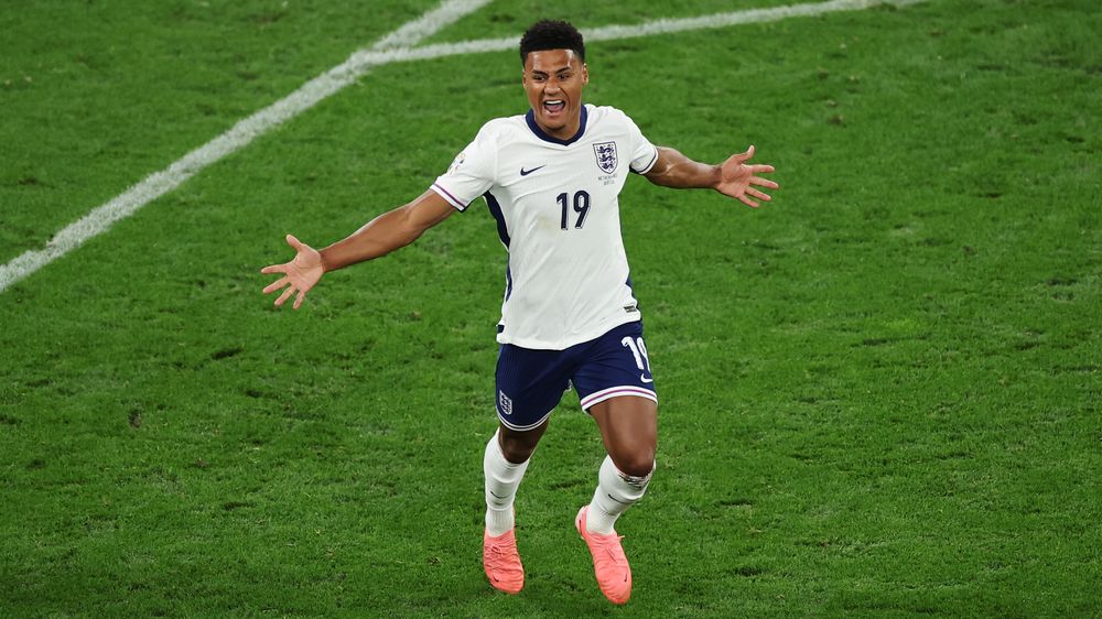 Ollie Watkins fires England to Euro 2024 final | Aston Villa