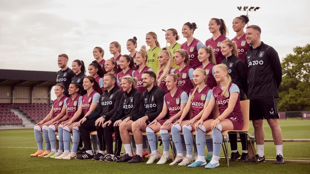 GALLERY: Villa Women team photo and open training session | Aston Villa