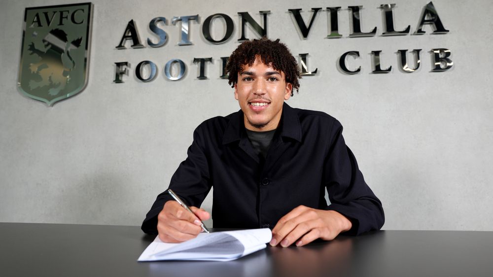 Leon Routh joins Aston Villa Academy | Aston Villa