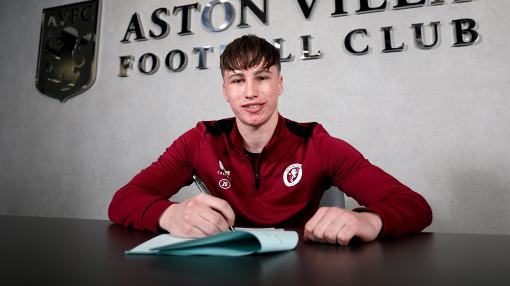 Broggio signs professional contract | Aston Villa