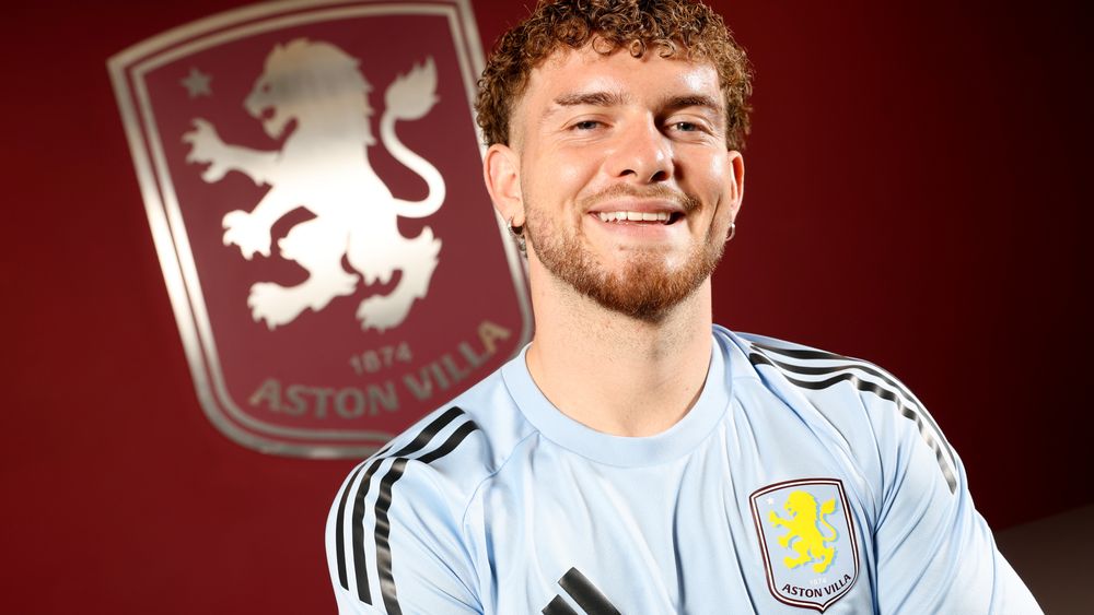 ‘He’s a special talent’ – Elliott’s career in quotes | Aston Villa